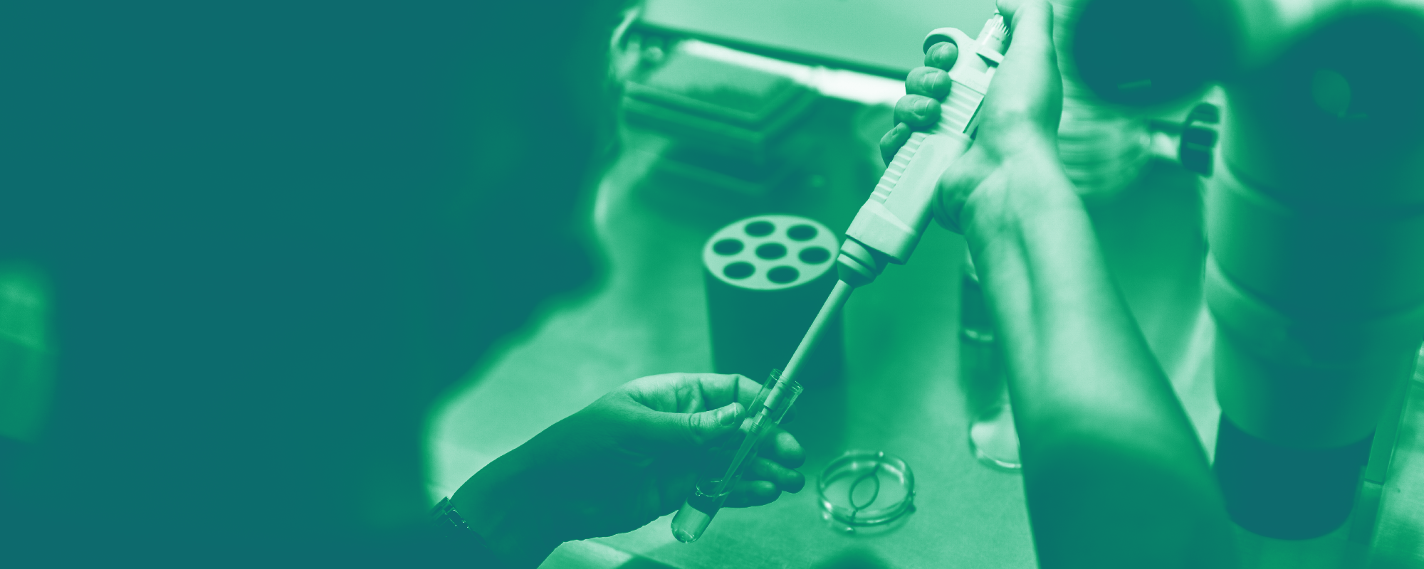 Find the Best Travel Laboratory Jobs with Benefits | Fusion Medical ...